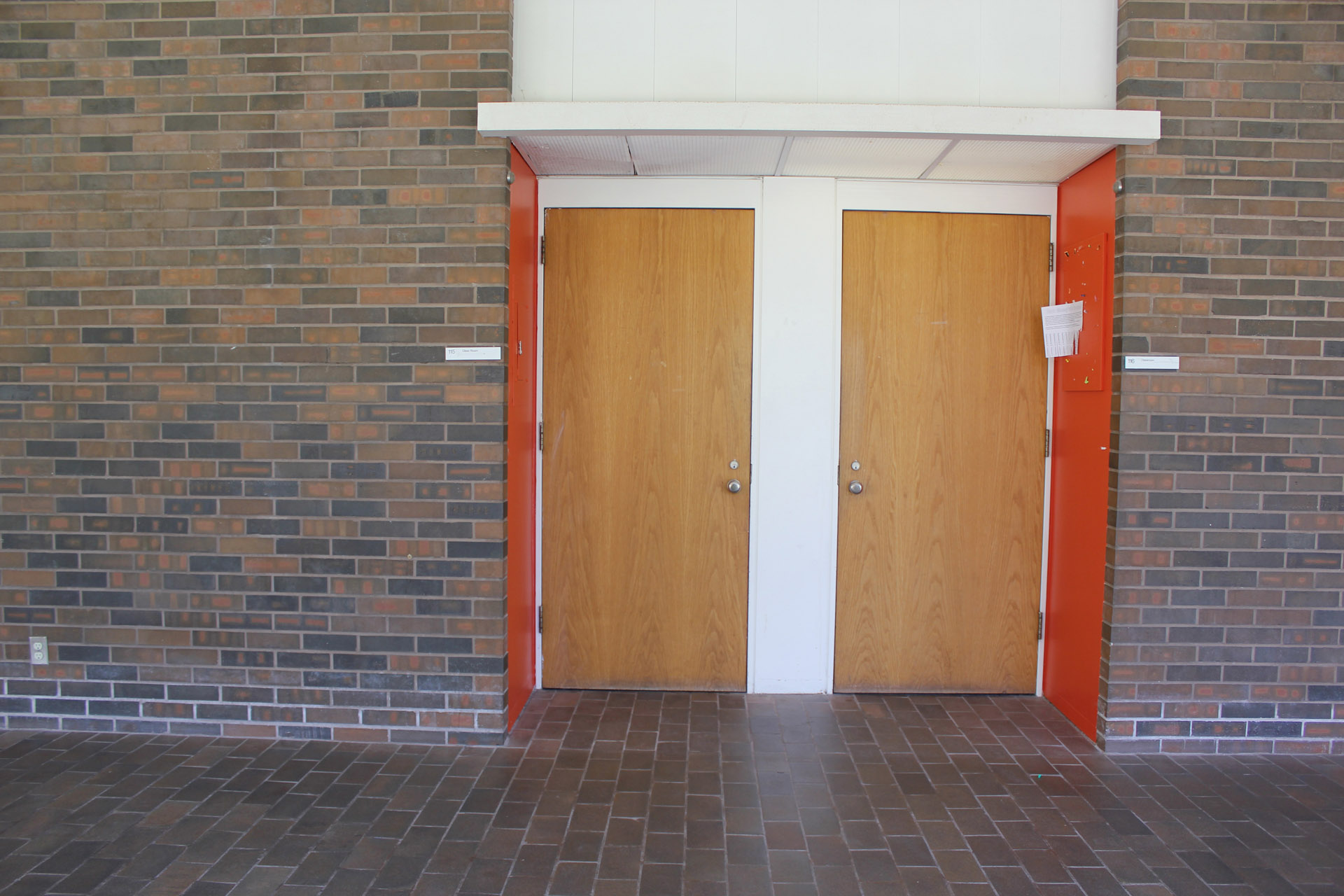 Mackinnon Building - MACK - 115