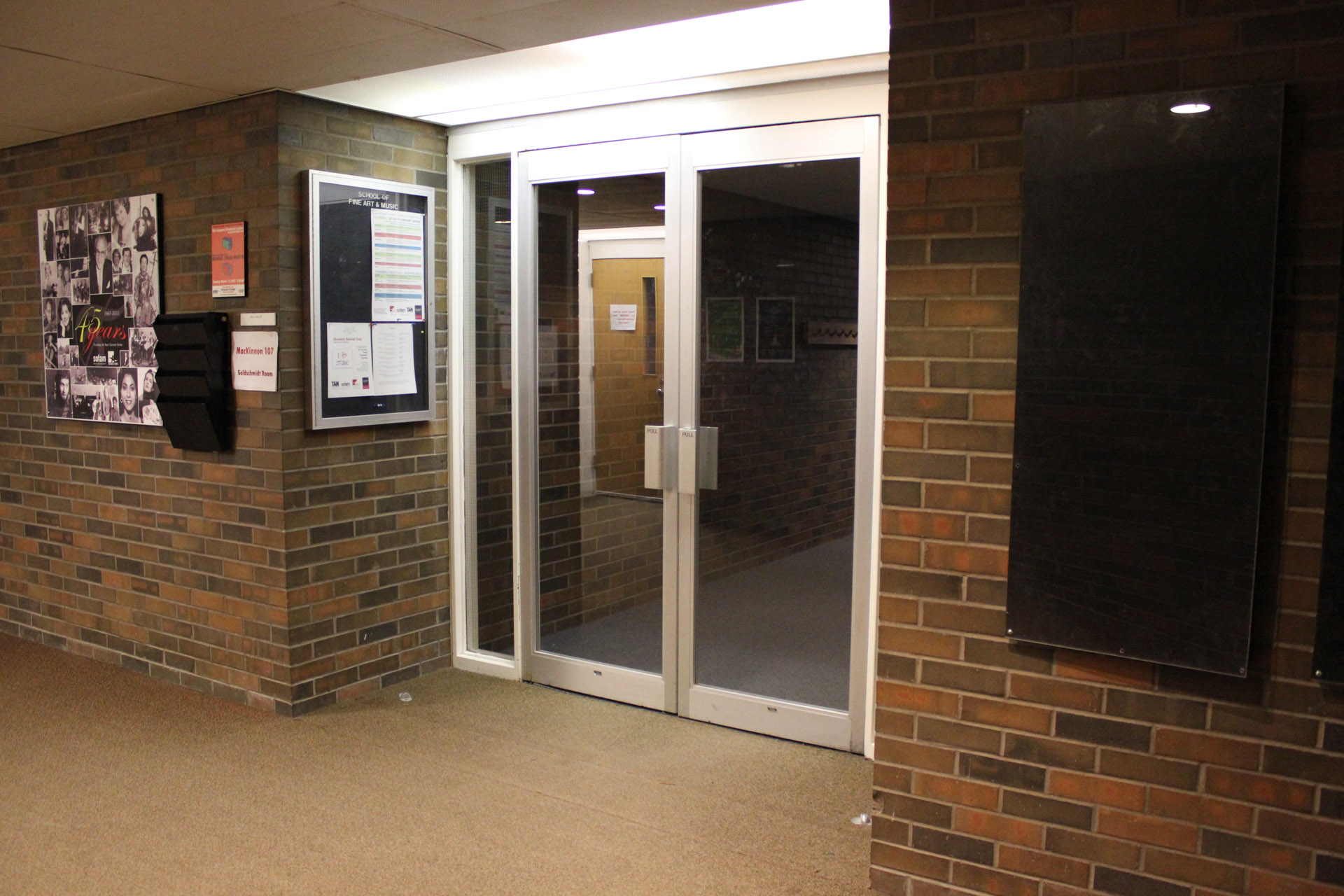 Mackinnon Building - MACK - 107