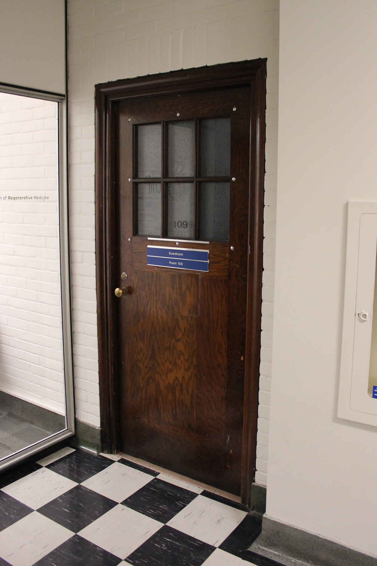 Banting Institute - 109